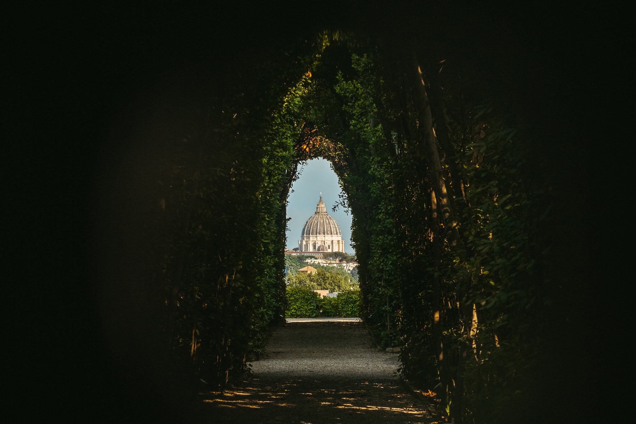 Visiting the Aventine Keyhole // Rome's Most Unexpected View